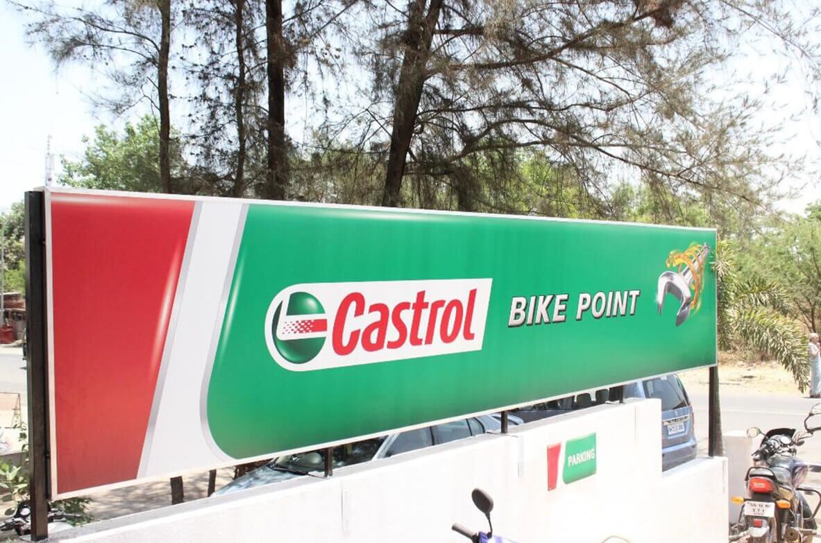 Castrol | Branding Retail Space Designs