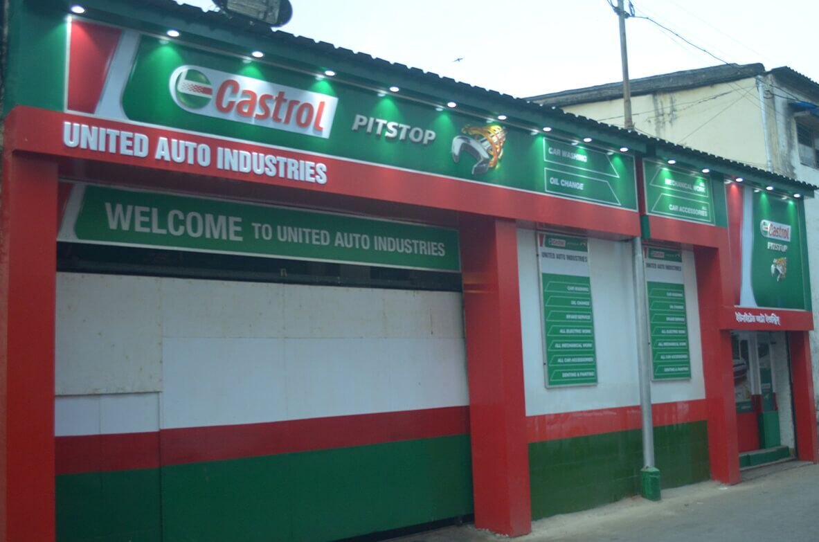 Castrol | Branding Retail Space Designs